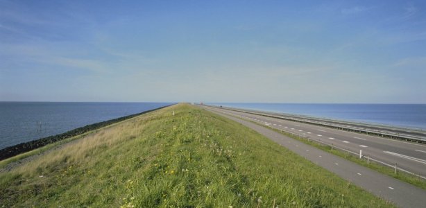 Waterschappen: de dijken tussen land en zee | IsGeschiedenis